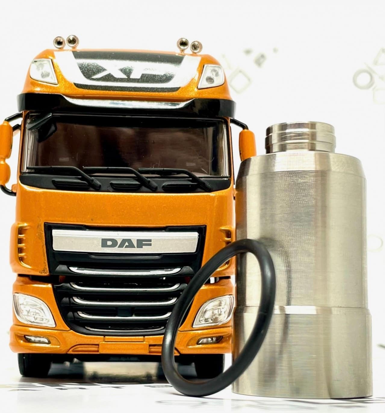 2035982 1924622 DAF MX11 fuel injector sleeve cup nozzle holder XF-CF ...